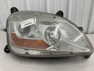 2017 Peterbilt 579 Headlight Assembly For Sale | Winimac, IN | 25732200 ...