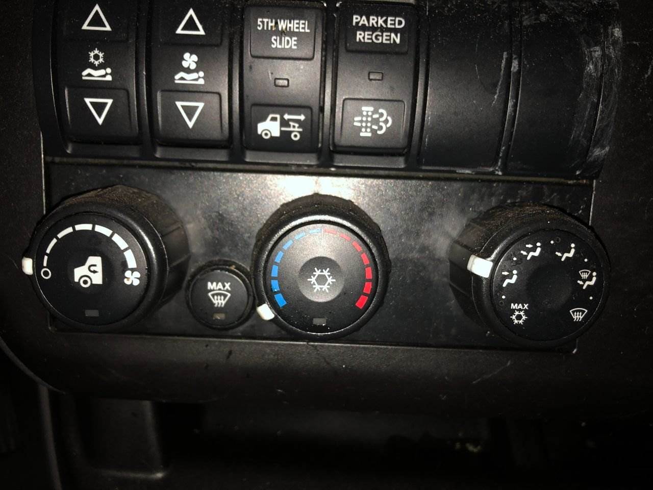 2019 International LT Heater / AC Temp Control For Sale | Winimac, IN ...