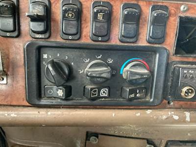 Peterbilt Heater / AC Climate Control Parts For Sale | MyLittleSalesman.com