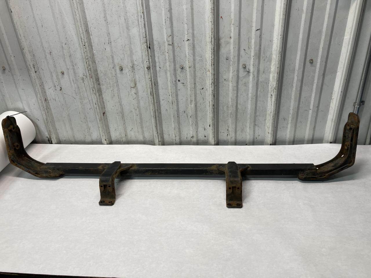 2011 Peterbilt 337 Hood Hinge For Sale | Sioux Falls, SD | L48-6095 | MyLittleSalesman.com