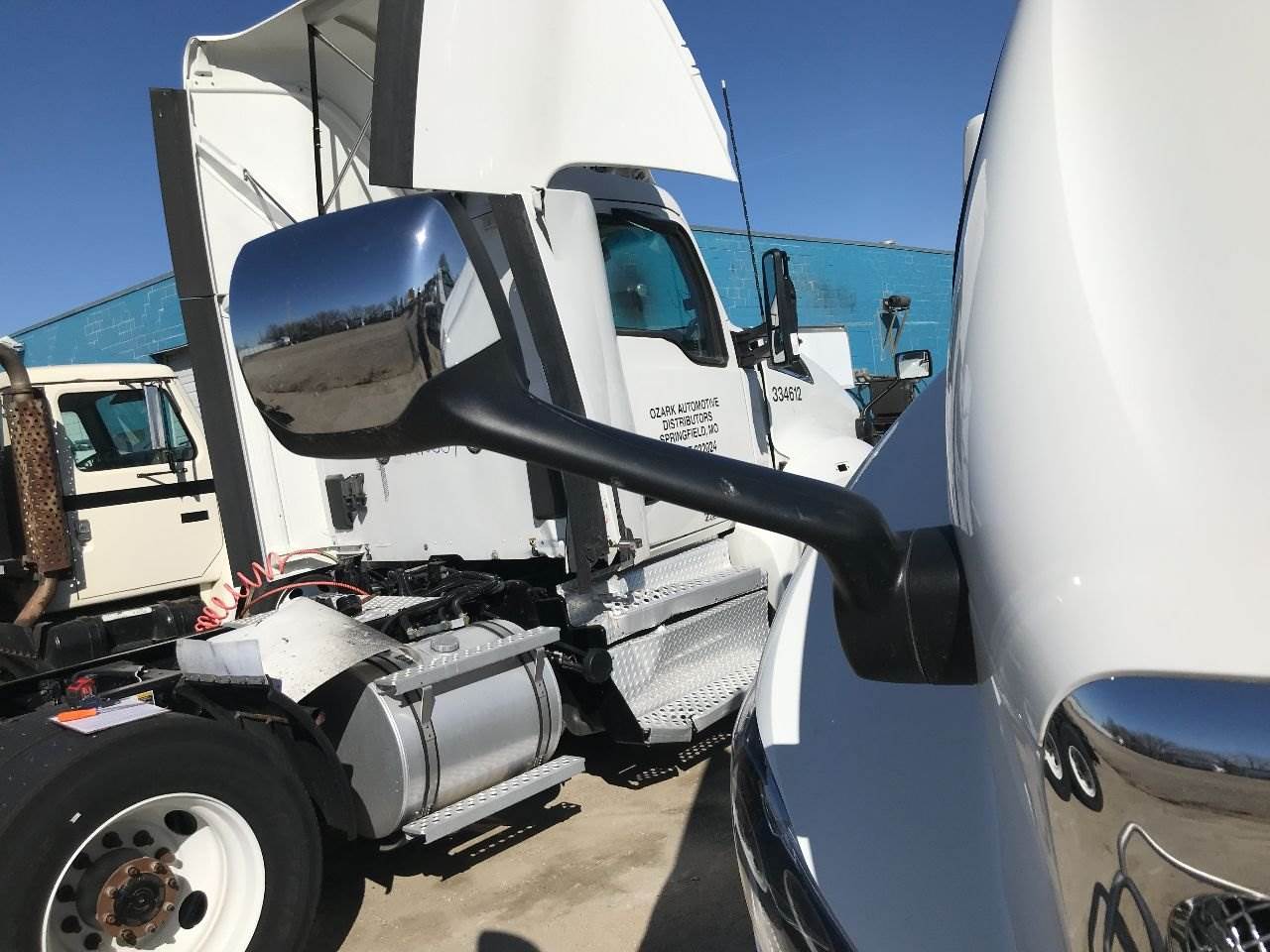 2023 Kenworth T680 Hood Mirror For Sale | Des Moines, IA | 25626101 ...