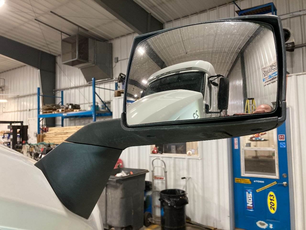 2019 Volvo VNL Hood Mirror For Sale | Sioux Falls, SD | 25646873 ...