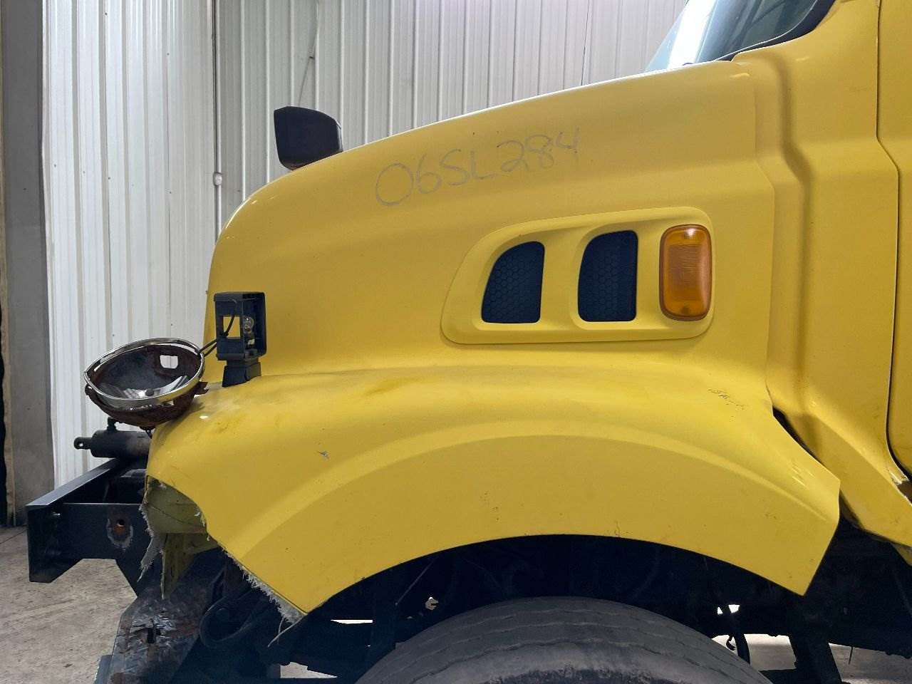 2006 Sterling L7501 Hood For Sale | Winimac, IN | 25297929 ...