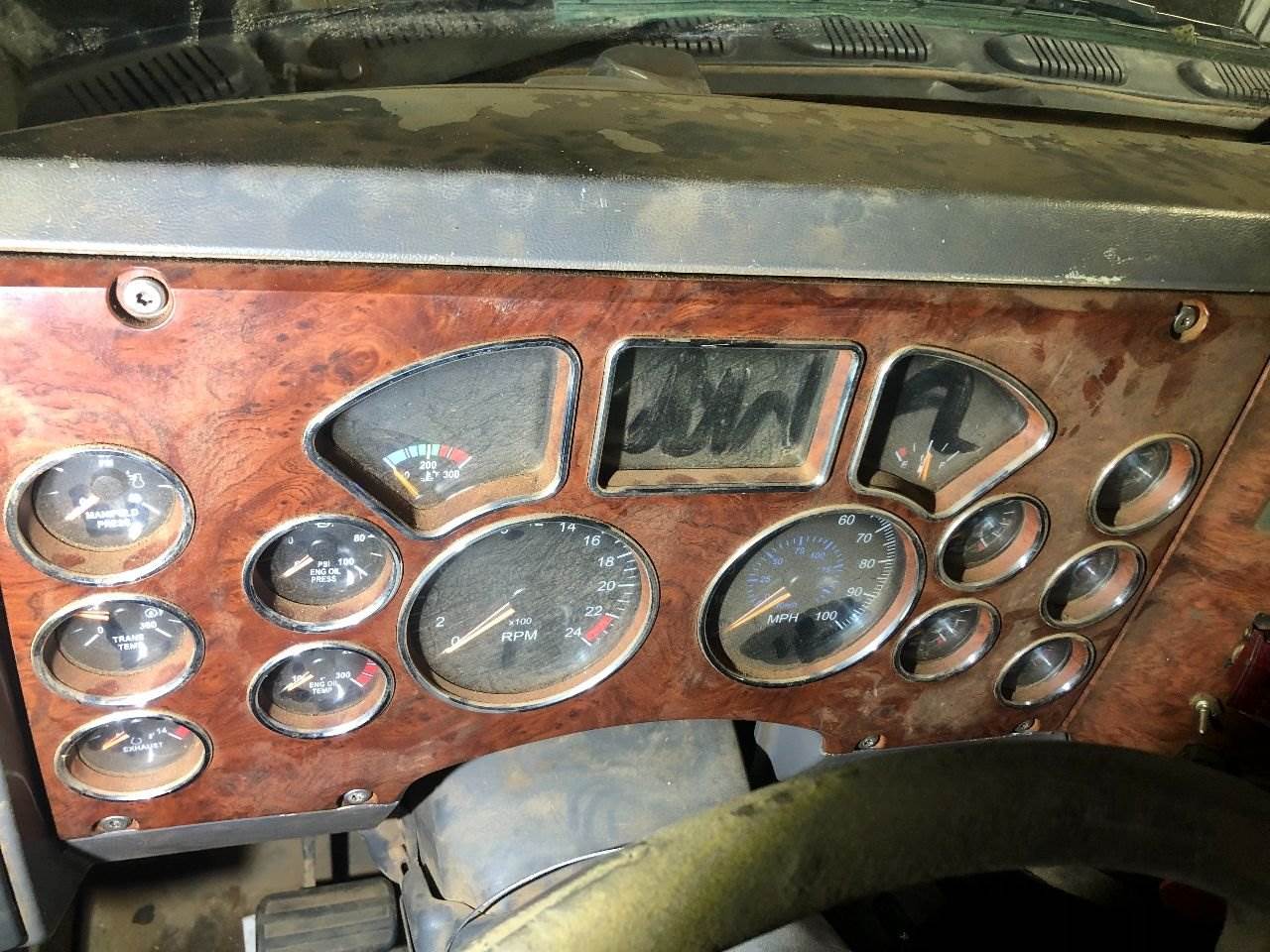 2008 Mack CXU Instrument Panel Cluster For Sale | Sioux Falls, SD ...