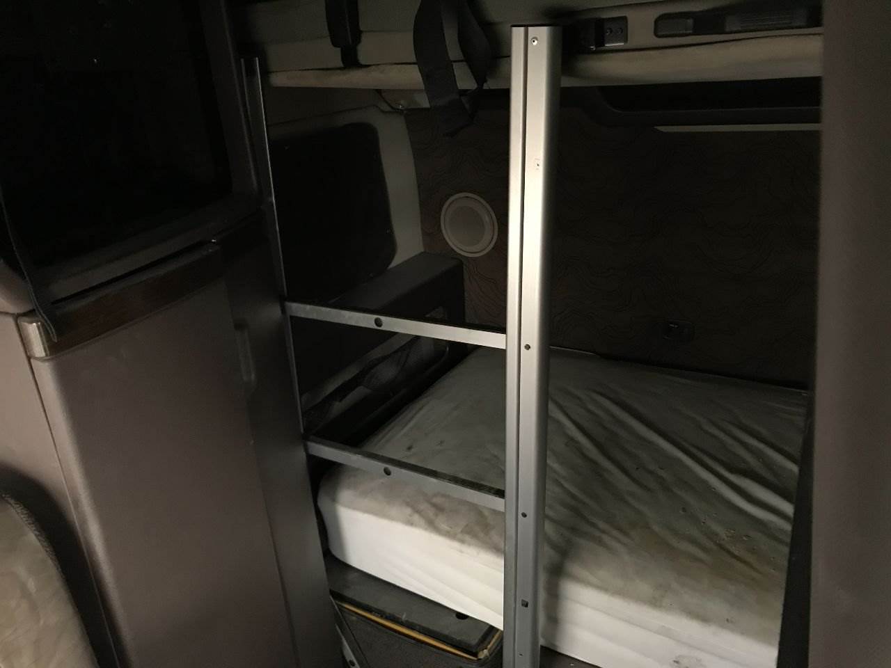 2016 (Used) Volvo VNL Alum Bunk Folding Ladder For Sale | Council ...