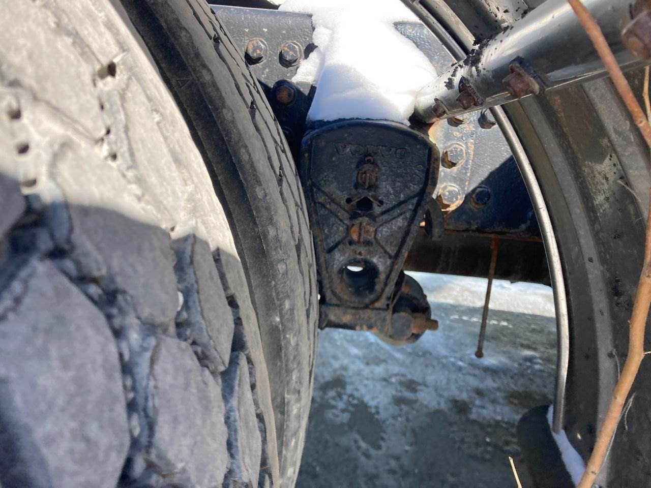 2004 Volvo VNL Rear Leaf Spring For Sale | Kansas City, MO | 25150599 ...