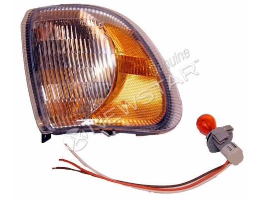 International 9200 Parking Lamp / Turn Signal for a INTERNATIONAL 9400 ...
