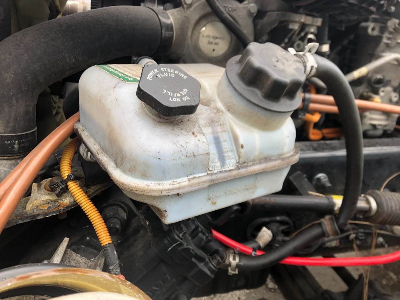 2022 Freightliner Cascadia Power Steering Reservoir For Sale | Kansas ...