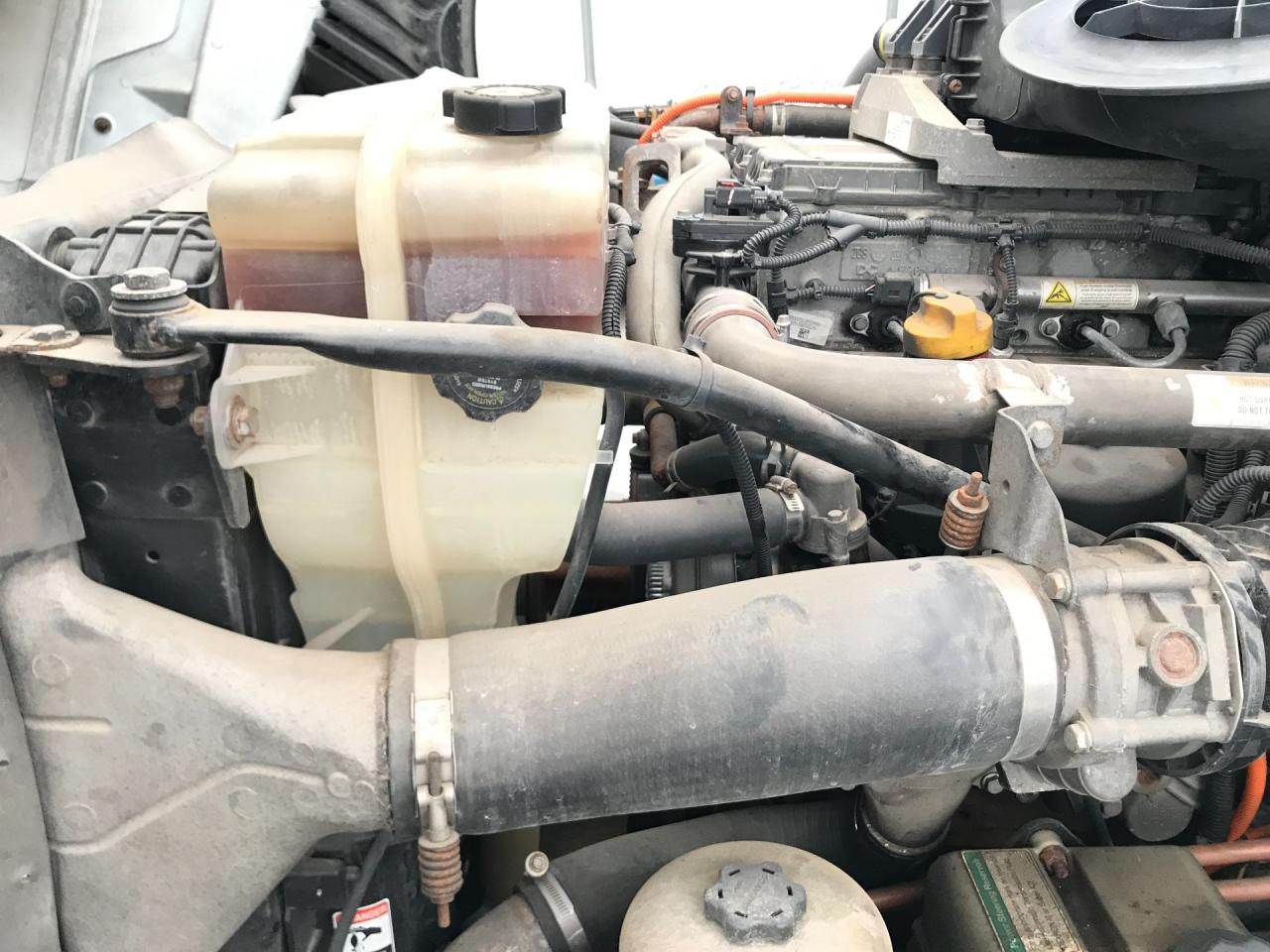 2016 Freightliner Cascadia Radiator Core Support For Sale | Council ...