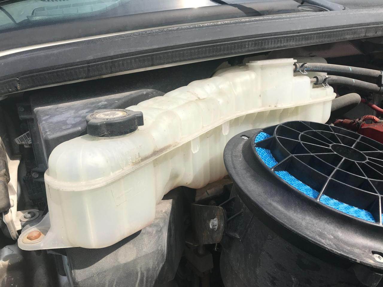 2018 Freightliner M2 106 Radiator Overflow Bottle / Surge Tank For Sale ...