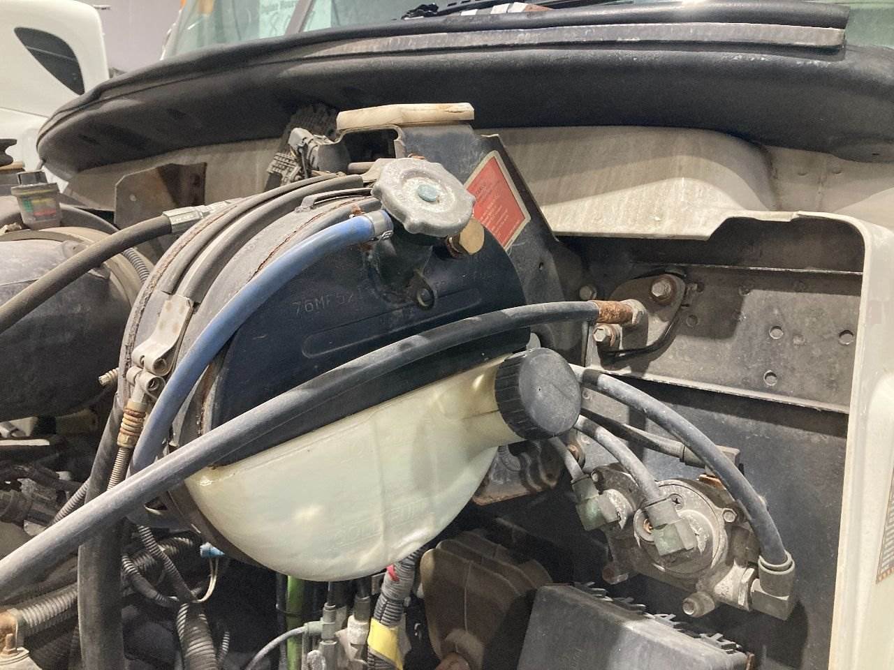 2004 Mack CX Radiator Overflow Bottle / Surge Tank For Sale | Winimac ...