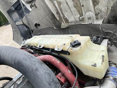 2018 Mack CXU Radiator Overflow Bottle / Surge Tank For Sale | Des ...