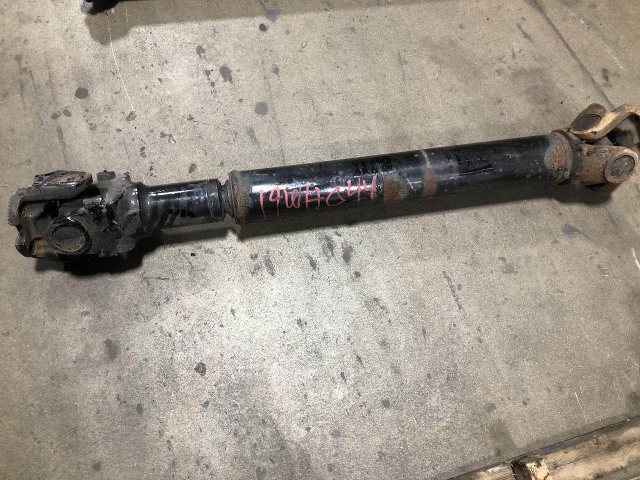 2019 Meritor RDSRPL25 Rear Driveshaft for a Freightliner Cascadia For ...
