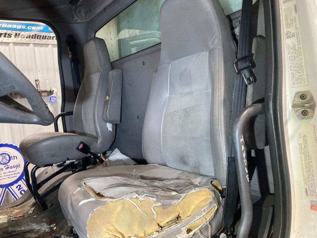 2006 Freightliner M2 106 Air Ride Seat For Sale | Sioux Falls, SD ...