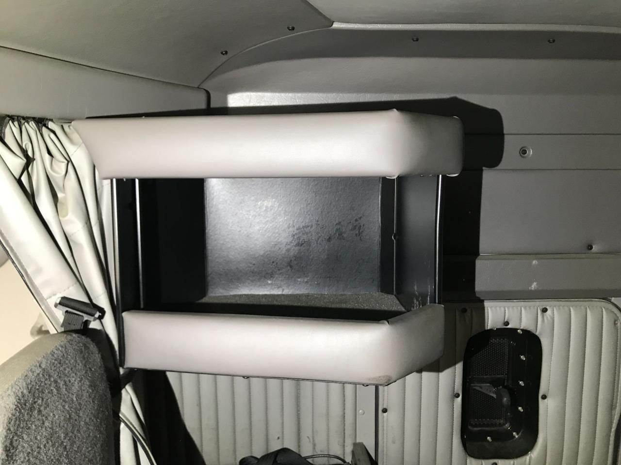 2016 Kenworth T800 Sleeper Cabinet For Sale | Council Bluffs, IA ...