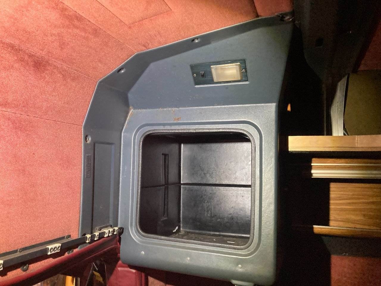 2000 Peterbilt 379 Sleeper Cabinet For Sale | Sioux Falls, SD ...