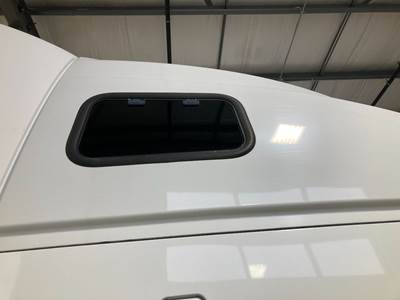 2006 Volvo VNL Sleeper Window For Sale | Winimac, IN | 25589425 ...