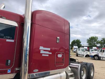 Peterbilt 379 Truck Sleepers For Sale | MyLittleSalesman.com