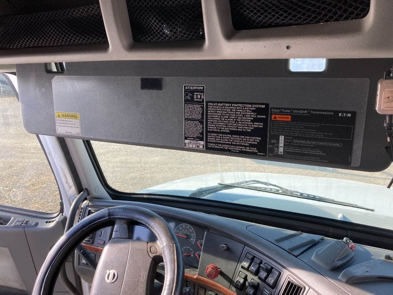 2007 Volvo VNL Interior Sun Visor For Sale | Spencer, IA | 25321973 ...