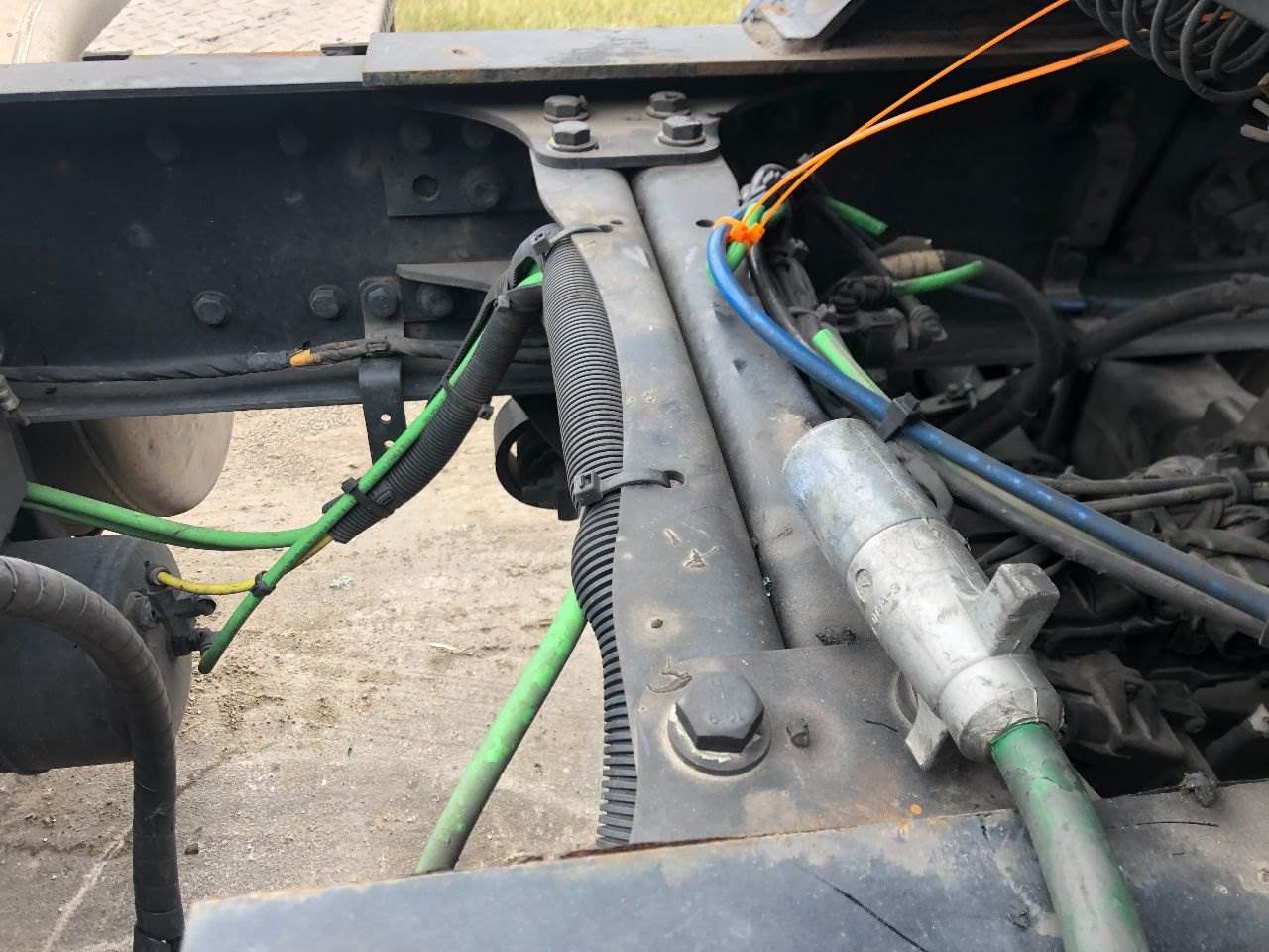 2022 Freightliner Cascadia Suspension Crossmember / K-Frame For Sale ...