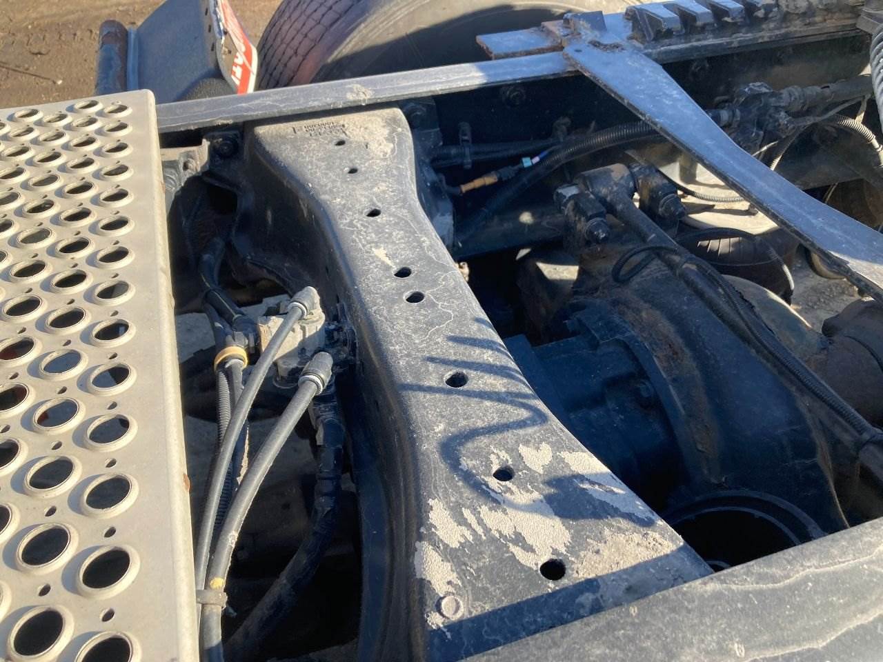 2017 Kenworth T680 Suspension Crossmember / K-Frame For Sale | Des ...