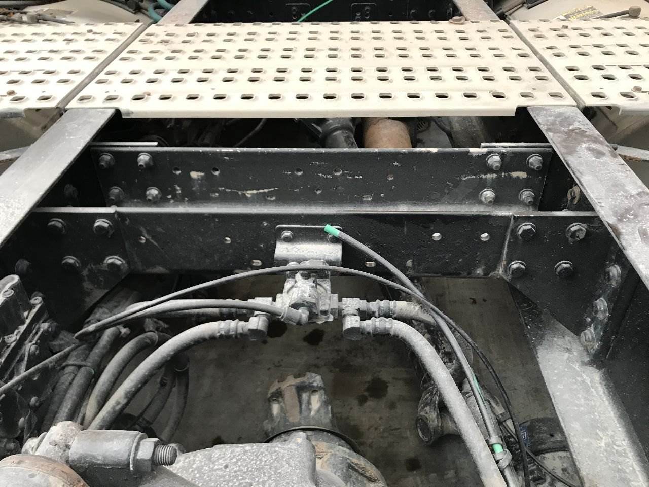 2016 Volvo VNL Suspension Crossmember / K-Frame For Sale | Council ...