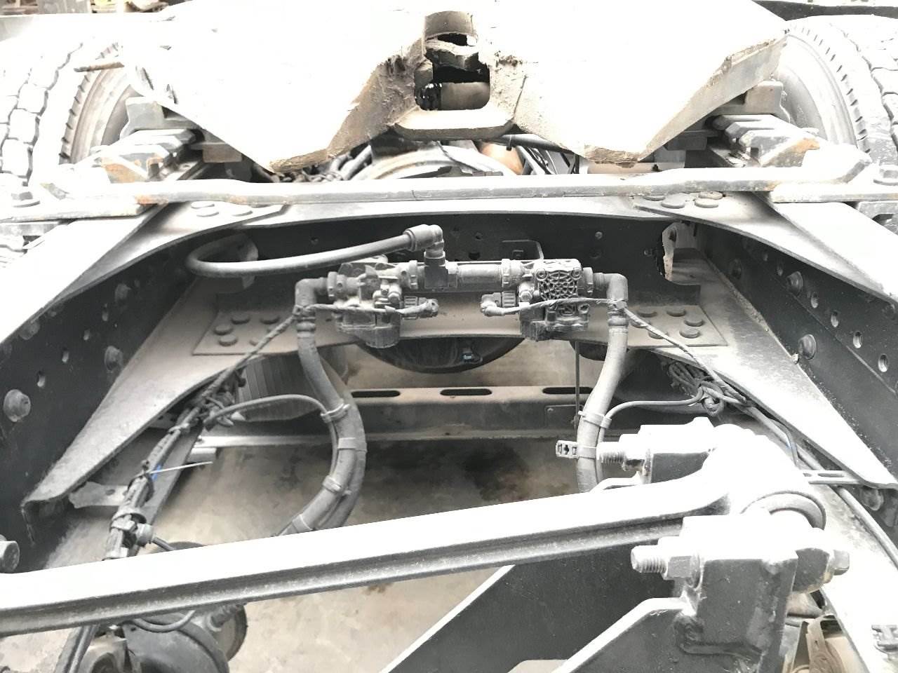 2016 Volvo VNL Suspension Crossmember / K-Frame For Sale | Council ...