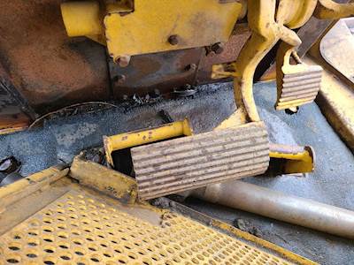 Caterpillar Equipment Throttle Pedal / Foot Controls For Sale ...