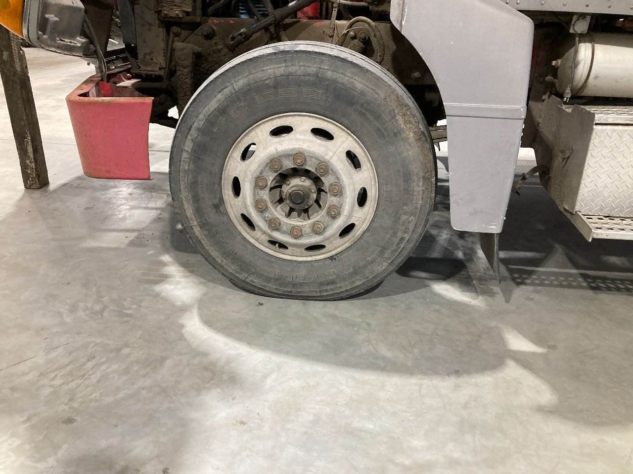 2000 Budd 22.5 ALUM Tire & Rim for a Peterbilt 385 For Sale | Winimac ...