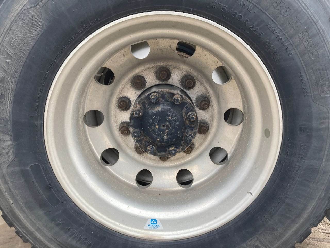 2014 PILOT 22.5 ALUM Tire & Rim for a Freightliner Cascadia For Sale | Winimac, IN | 25535100 ...