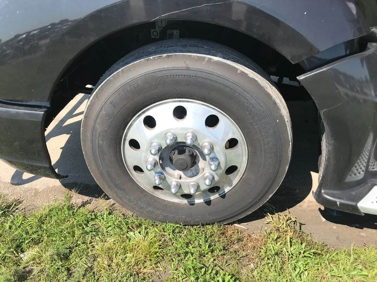 2017 PILOT 22.5 ALUM Tire & Rim for a Kenworth T680 For Sale | Kansas ...