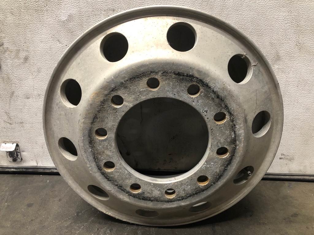 1995 PILOT 22.5 ALUM Tire & Rim for a Freightliner Classic XL For Sale ...