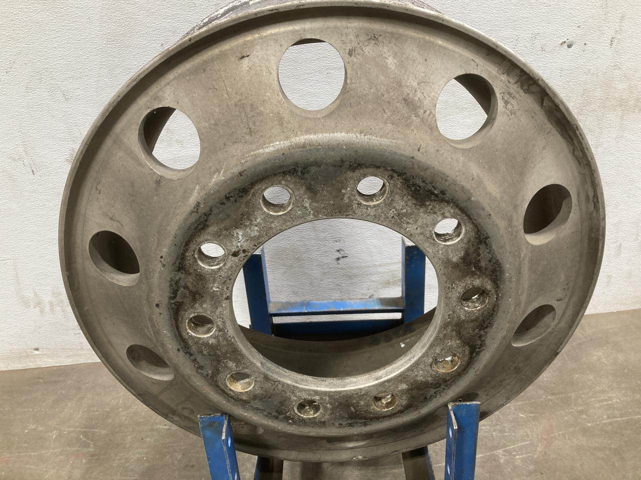 2012 PILOT 22.5 ALUM Tire & Rim for a Freightliner Cascadia For Sale | Sioux Falls, SD ...