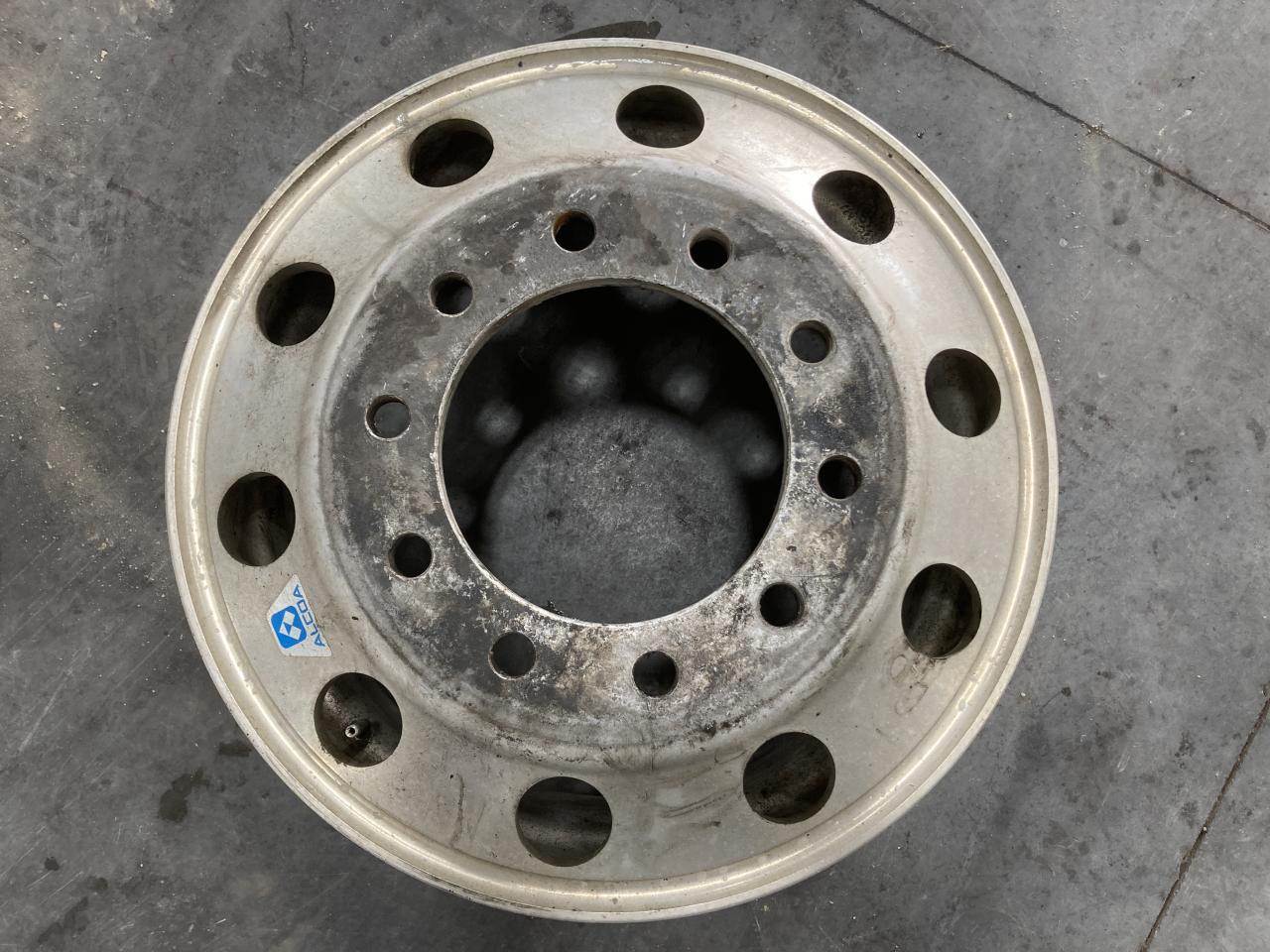 2007 PILOT 22.5 ALUM Tire & Rim for a Freightliner Columbia 120 For Sale | Spencer, IA ...