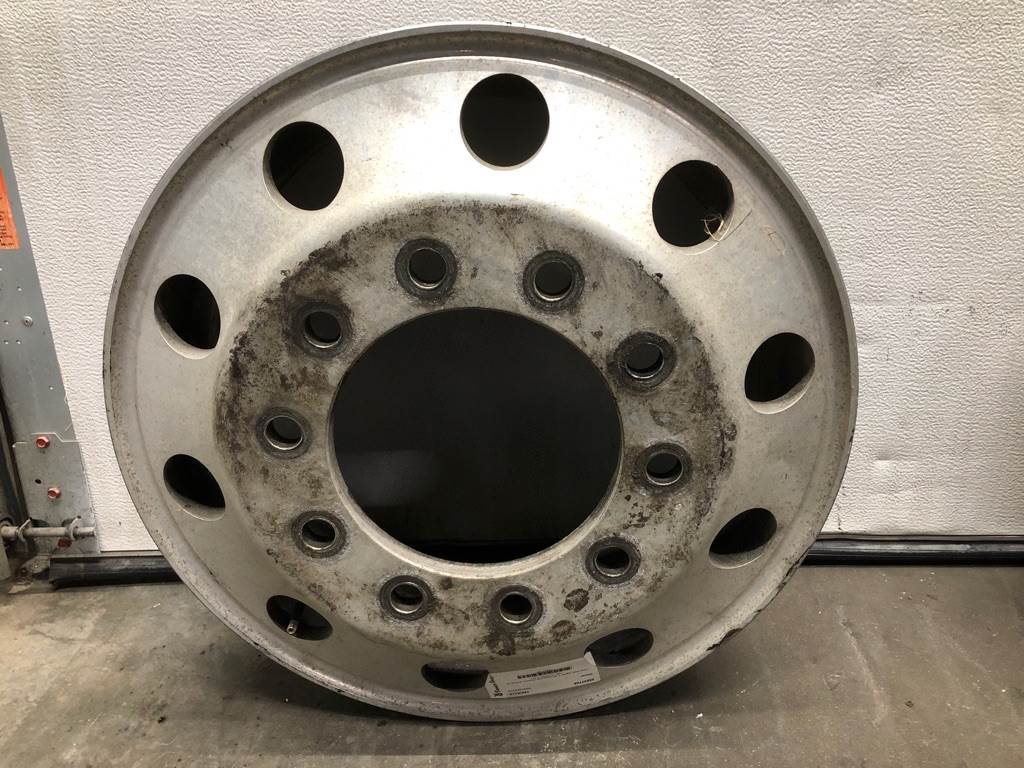 2015 PILOT 22.5 ALUM Tire & Rim for a Kenworth T680 For Sale | Council Bluffs, IA | 25537768 ...