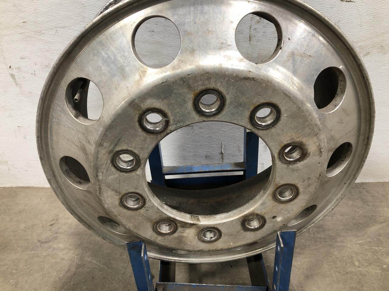 2007 PILOT 22.5 ALUM Tire & Rim for a Freightliner Classic XL For Sale | Sioux Falls, SD ...