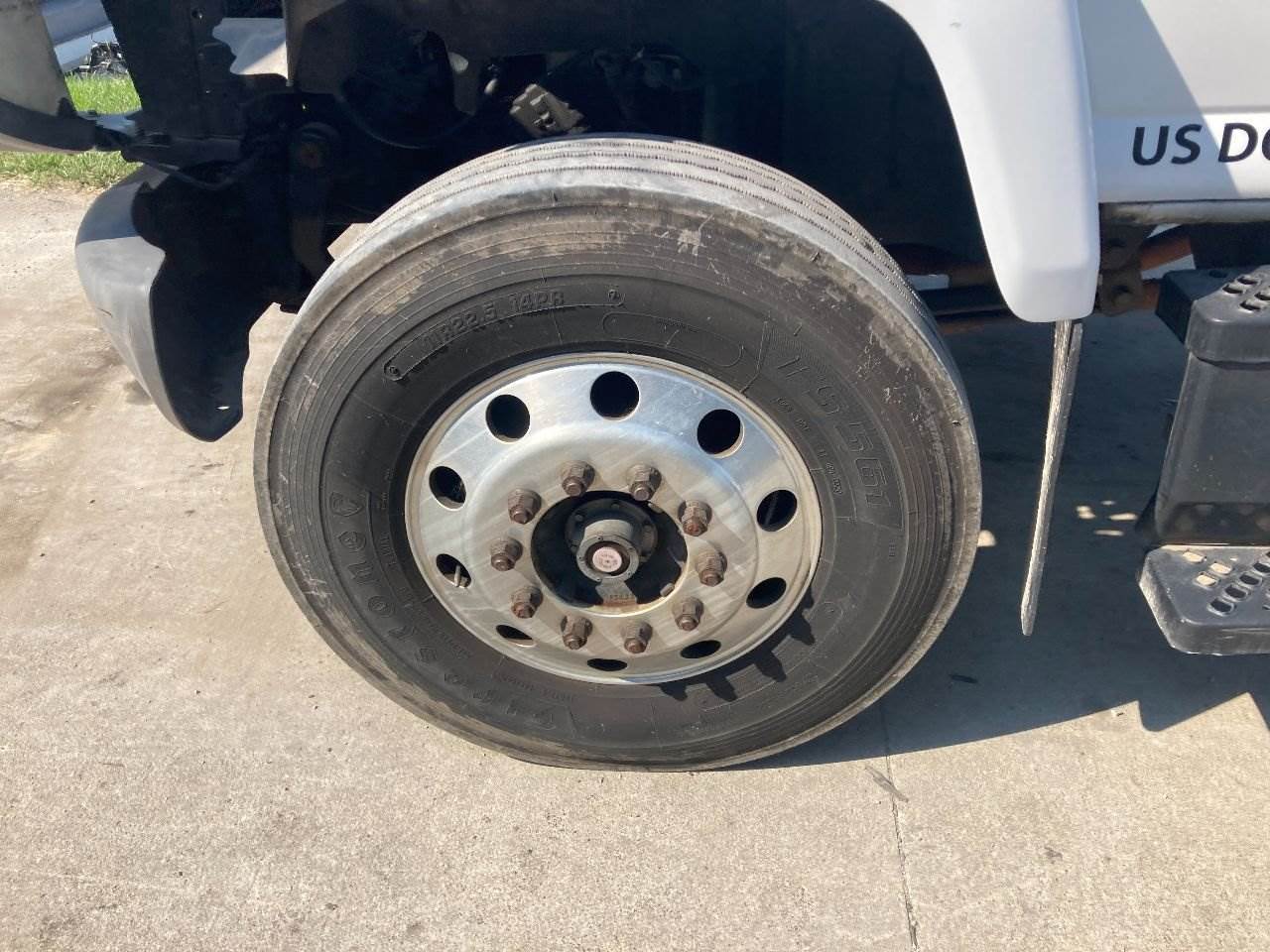 2007 PILOT 22.5 ALUM Tire & Rim for a GMC C7500 For Sale | Kansas City, MO | 25448958 ...