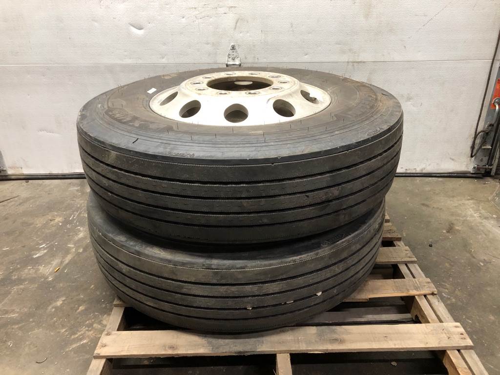2015 PILOT 22.5 ALUM Tire & Rim for a Peterbilt 389 For Sale | Council Bluffs, IA | 25617004 ...