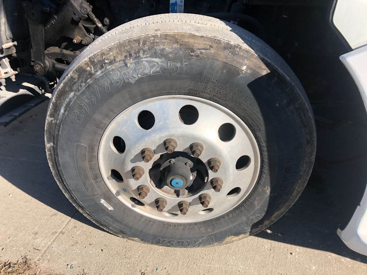 2015 PILOT 22.5 ALUM Tire & Rim for a Kenworth T680 For Sale | Kansas City, MO | 25553927 ...