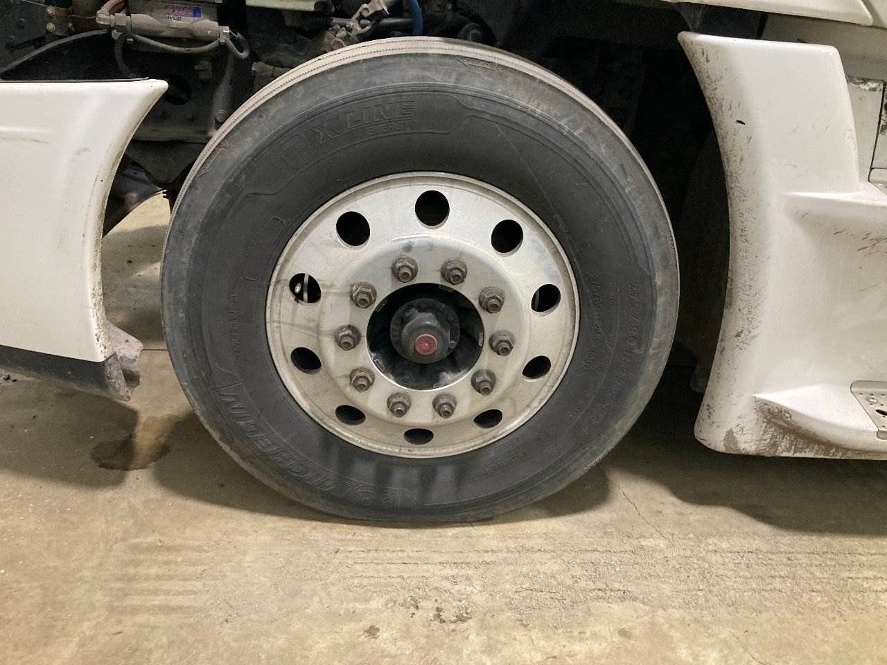 2016 PILOT 22.5 ALUM Tire & Rim for a Freightliner Cascadia For Sale | Winimac, IN | 25622422 ...