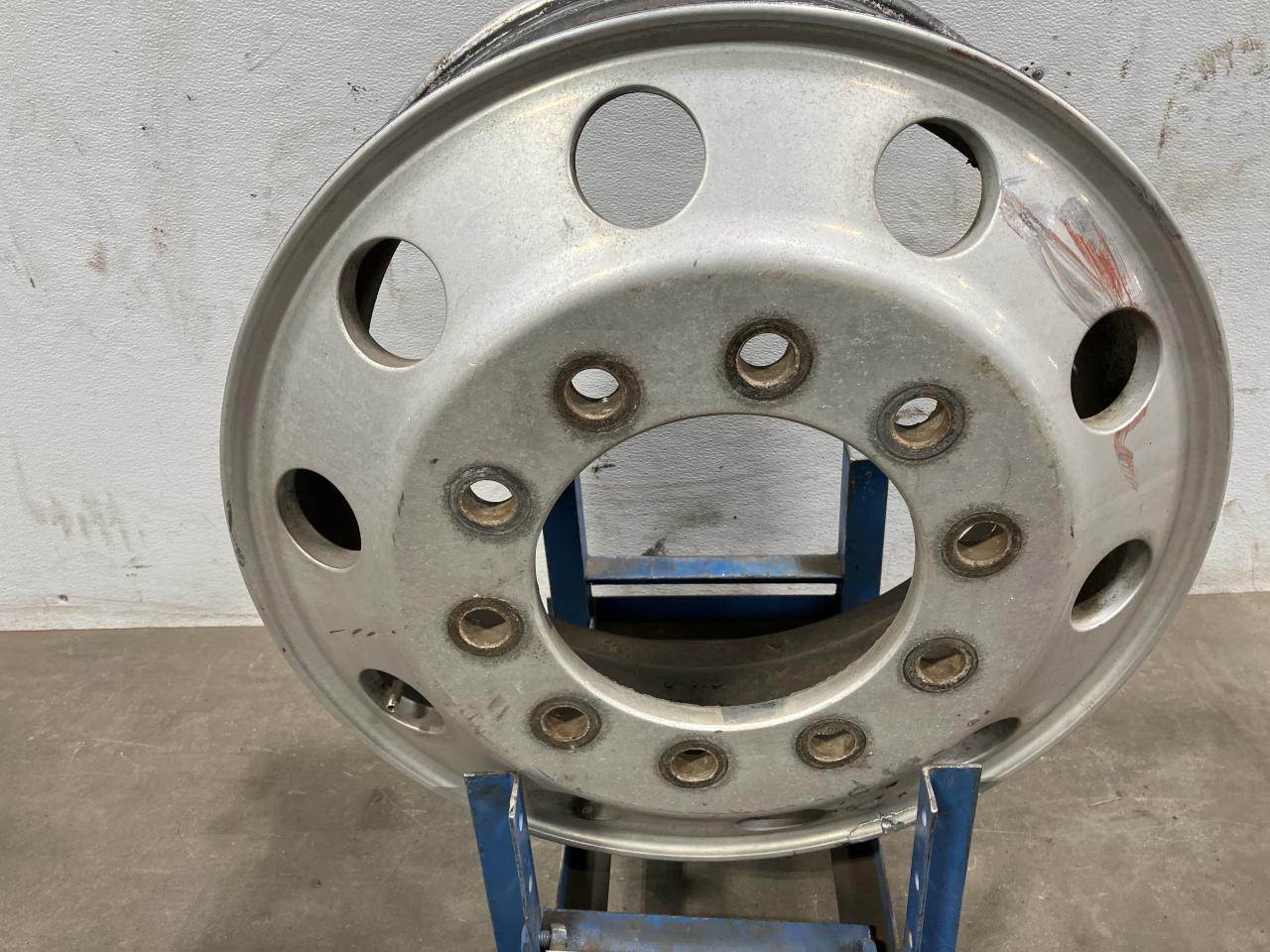 1997 PILOT 22.5 ALUM Tire & Rim for a Kenworth W900B For Sale | Sioux Falls, SD | 25634681 ...