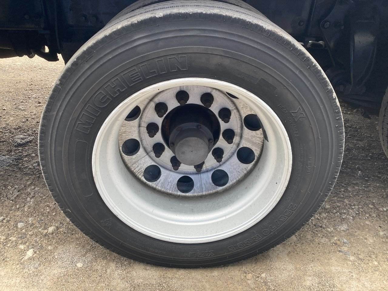 2014 PILOT 22.5 ALUM Tire & Rim for a Freightliner Cascadia For Sale | Spencer, IA | 25643074 ...