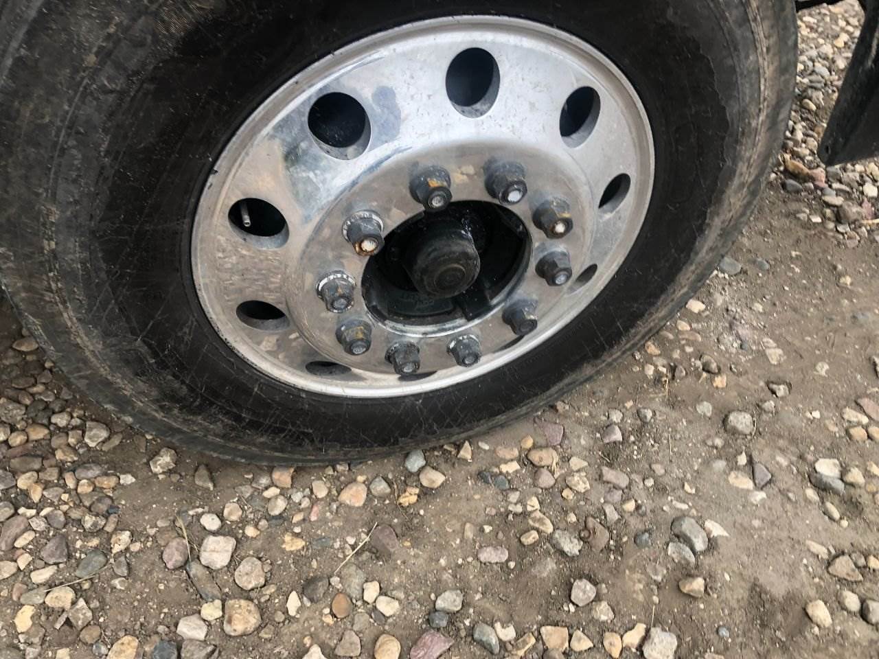 1999 PILOT 22.5 ALUM Tire & Rim for a Freightliner FL112 For Sale ...