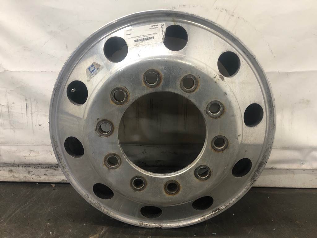 2013 PILOT 22.5 ALUM Tire & Rim for a Peterbilt 386 For Sale | Council Bluffs, IA | 25618912 ...