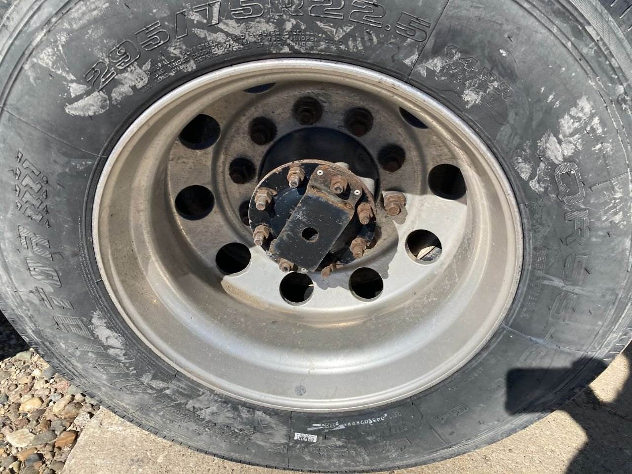2016 PILOT 22.5 ALUM Tire & Rim for a Freightliner Cascadia For Sale | Spencer, IA | 25645931 ...