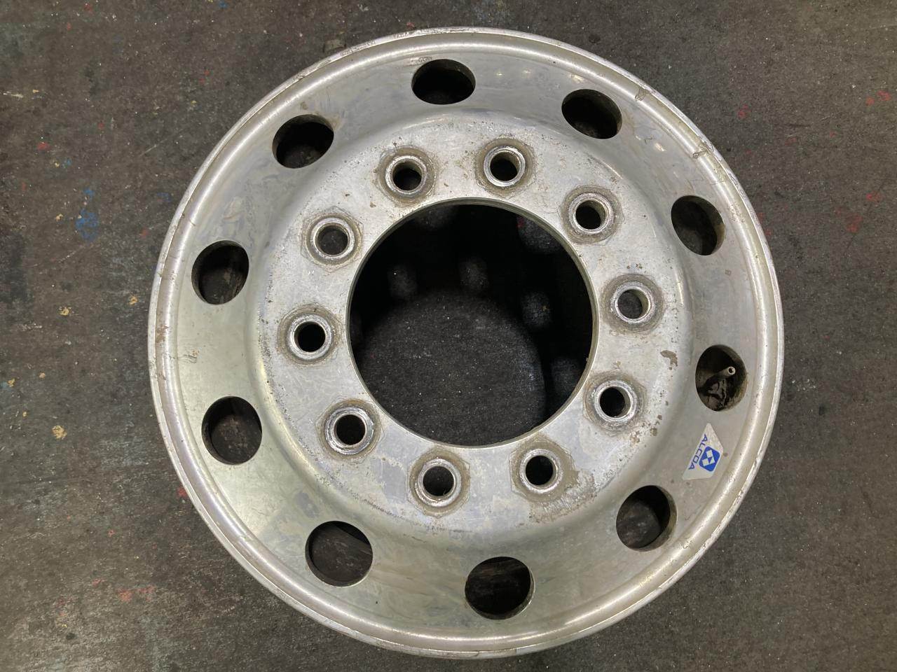 2018 PILOT 22.5 ALUM Tire & Rim for a Kenworth T680 For Sale | Kansas ...