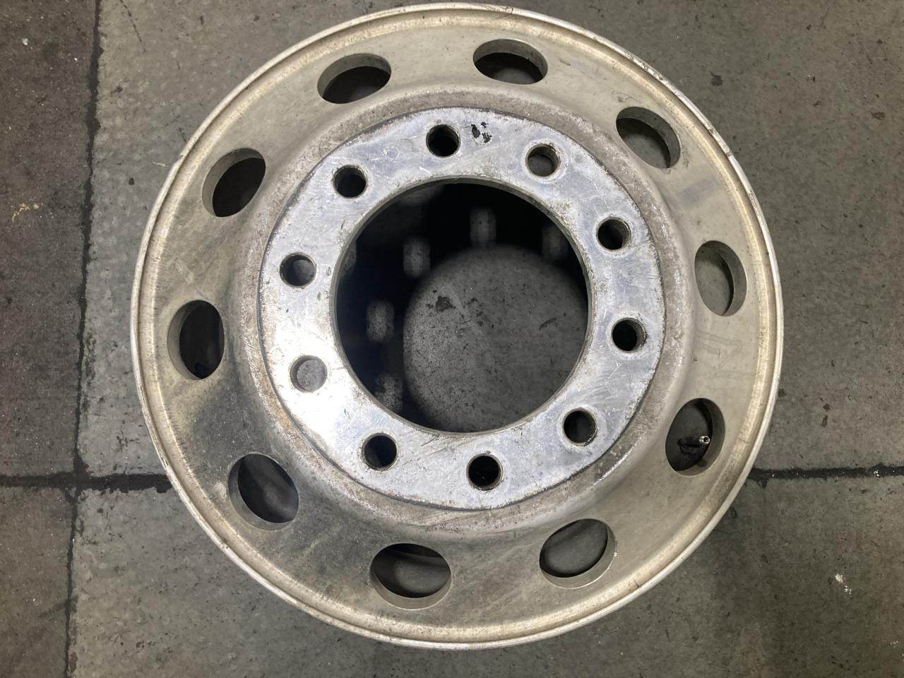 2014 PILOT 22.5 ALUM Tire & Rim for a International Prostar For Sale ...