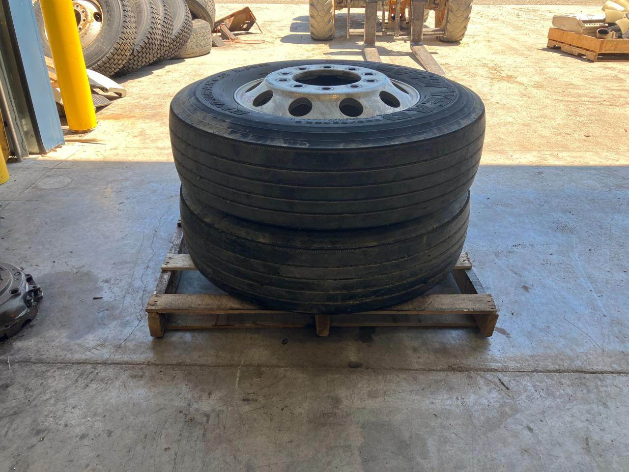 2012 PILOT 22.5 ALUM Tire & Rim for a Freightliner Cascadia For Sale | Spencer, IA | 25486754 ...