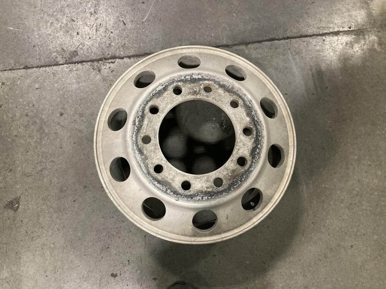 2016 PILOT 22.5 ALUM Tire & Rim for a Kenworth T680 For Sale | Kansas ...