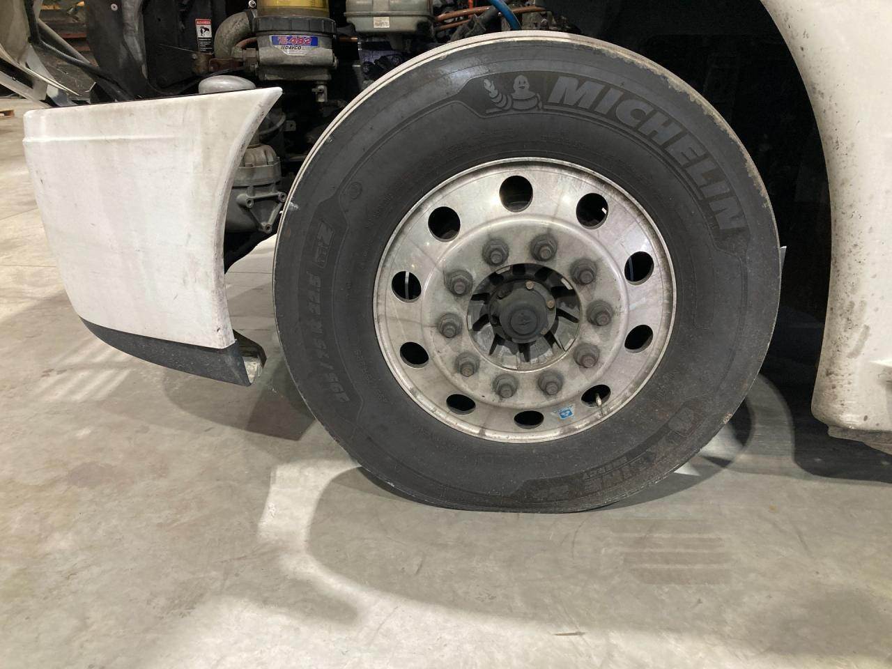 2015 PILOT 22.5 ALUM Tire & Rim for a Freightliner Cascadia For Sale | Winimac, IN | 25663664 ...
